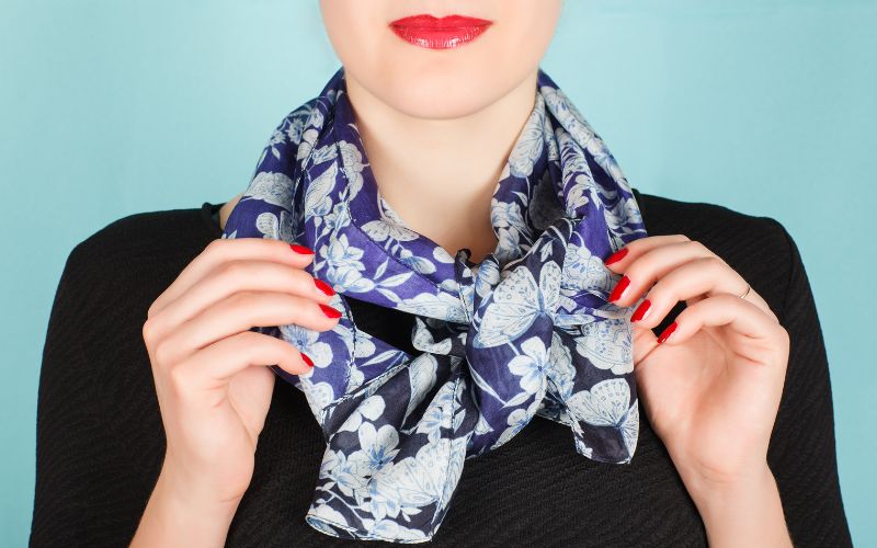 comment-nouer-son-foulard-10-techniques-incontournables-759713.jpg?v ...